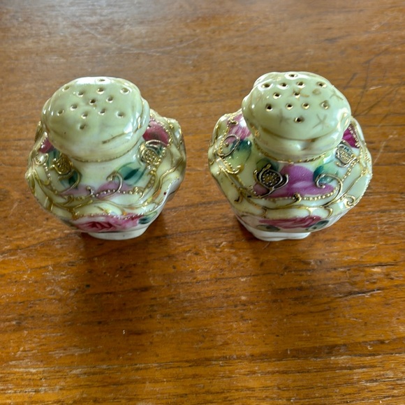 Source Unknown | Dining | Vintage Victorian China Rose Pattern Raised ...